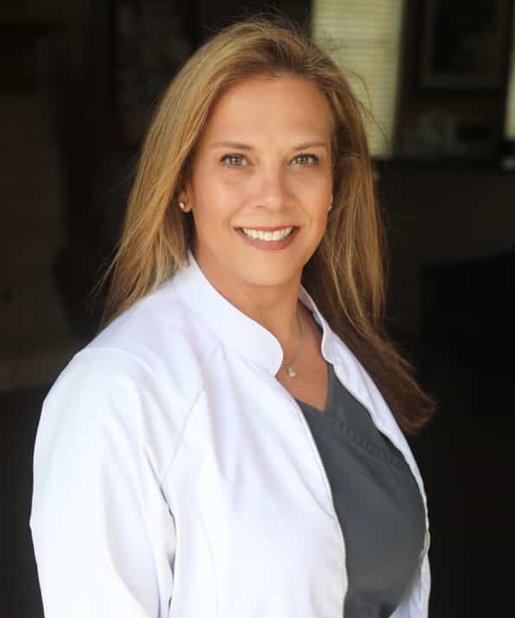 Our Dental Team | Leslie Ann Nason, DDS